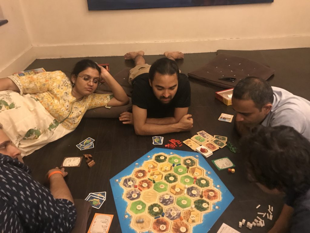 Catan champion Picturika mein har gaya - SB SUNIT